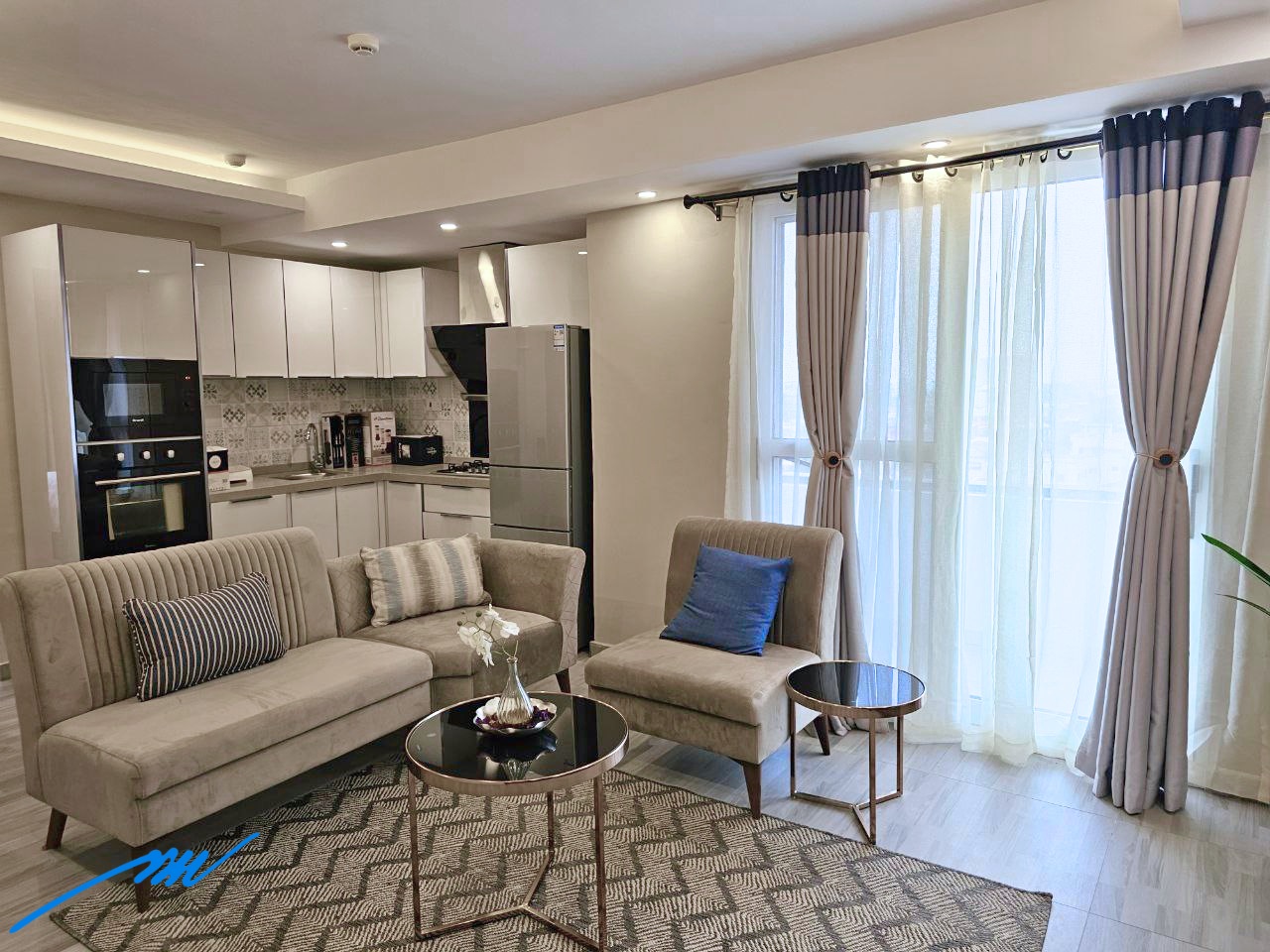 Deluxe Penthouse - Mansah Plus Hotel